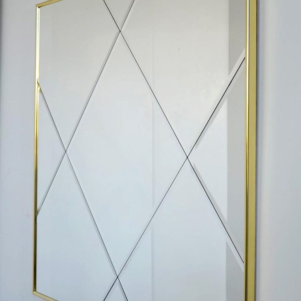 Mirror Glass Diamond Cut Frame - Abu Abbas